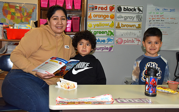 Cafe Hoglan helps to forge family connections | News, Sports, Jobs ...